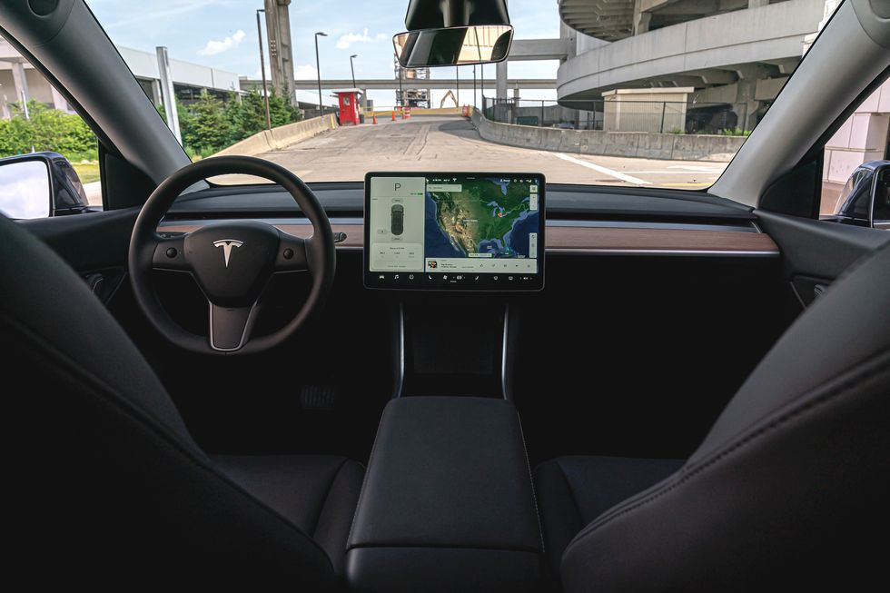 Model 3 Interior – TEMAI